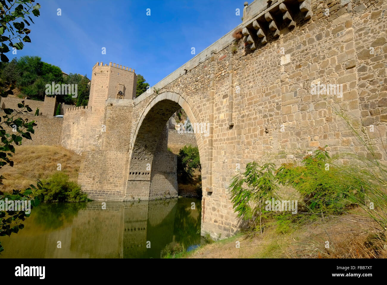Alcantara bridge army hi-res stock photography and images - Alamy