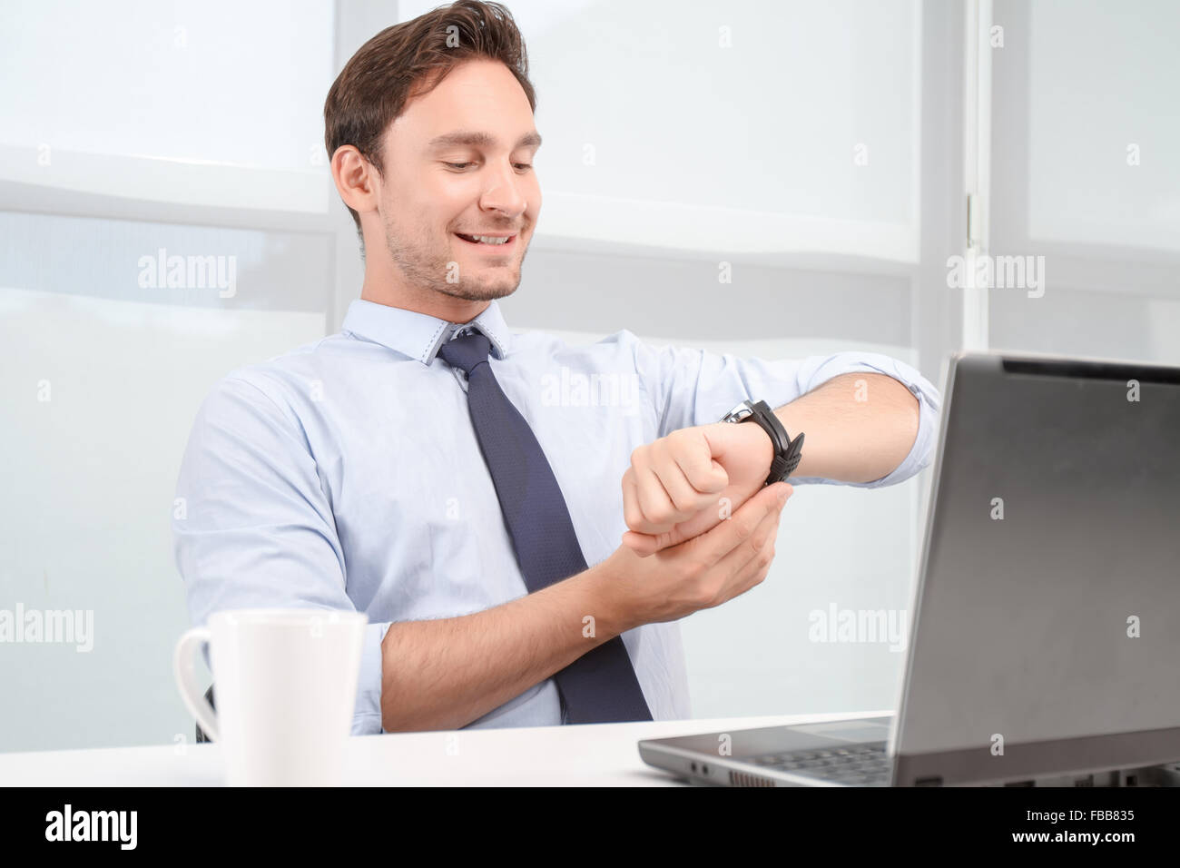 Call center people hi-res stock photography and images - Alamy