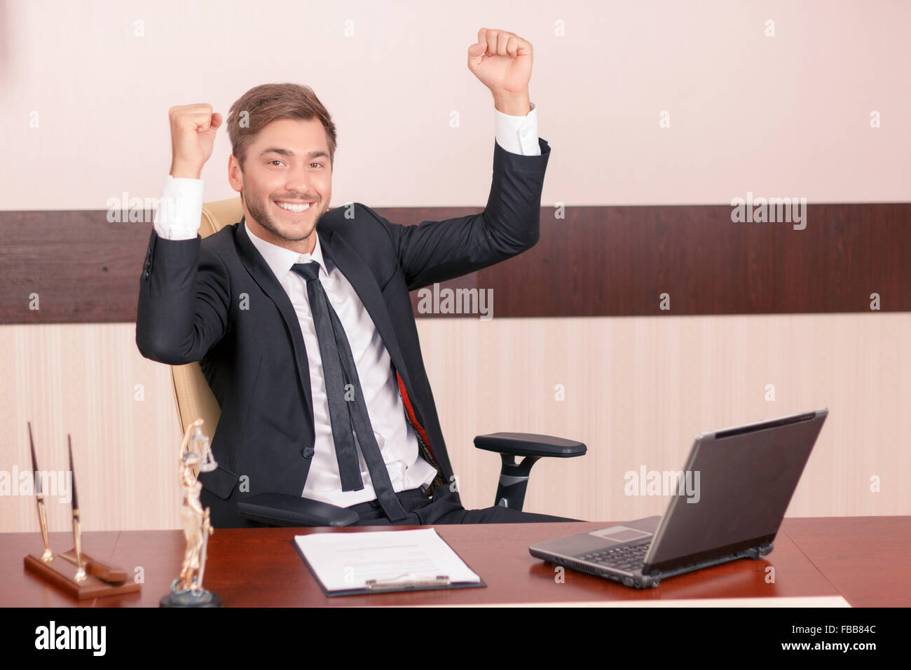 Smiling lawyer hi-res stock photography and images - Alamy