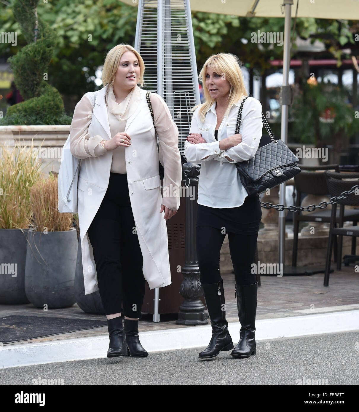 Pamela bach daughter hayley hasselhoff hi-res stock photography and ...