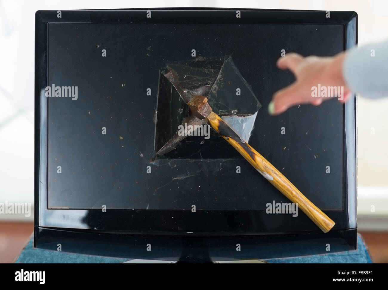 Smashing Computer Stock Photos & Smashing Computer Stock Images - Alamy