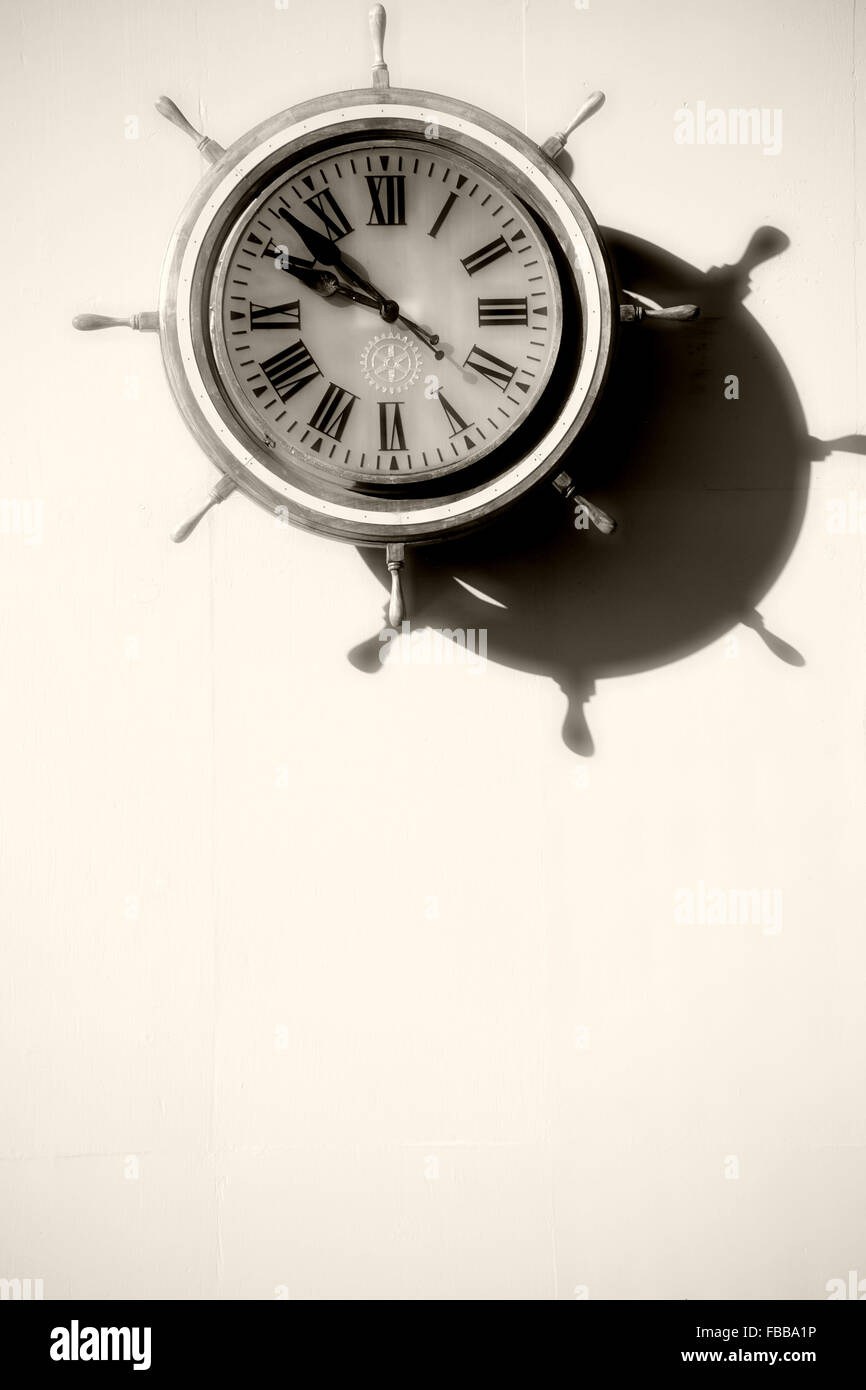 Big Ship Wheel Clock USA Shop | instrumentation.kmitl.ac.th