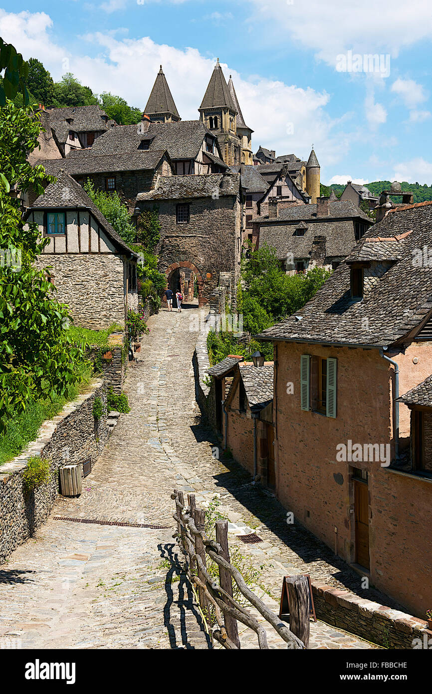 Conques village hi-res stock photography and images - Alamy