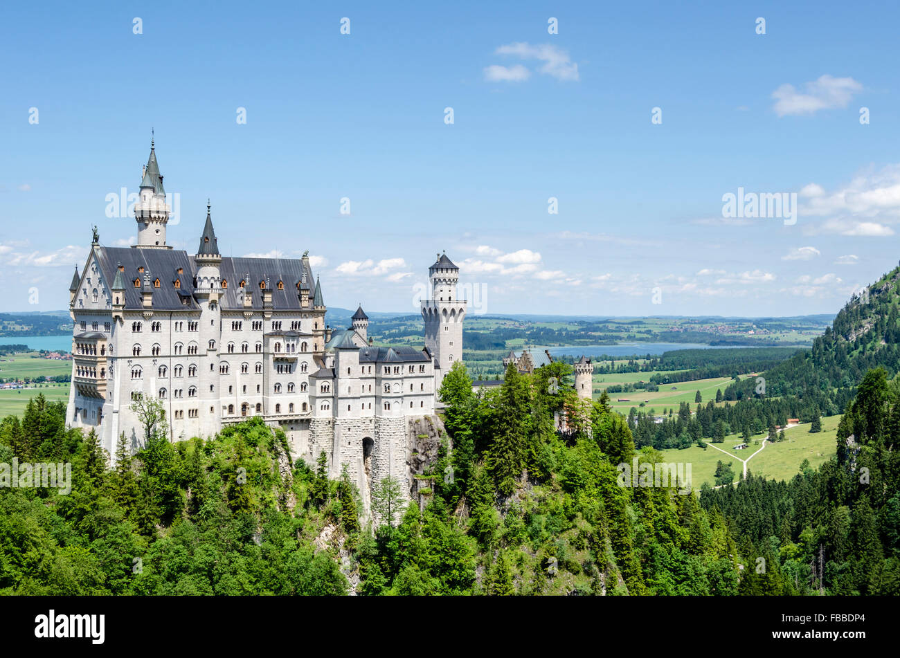 Neuschwanstein castle new swanstone castle hi-res stock photography and ...