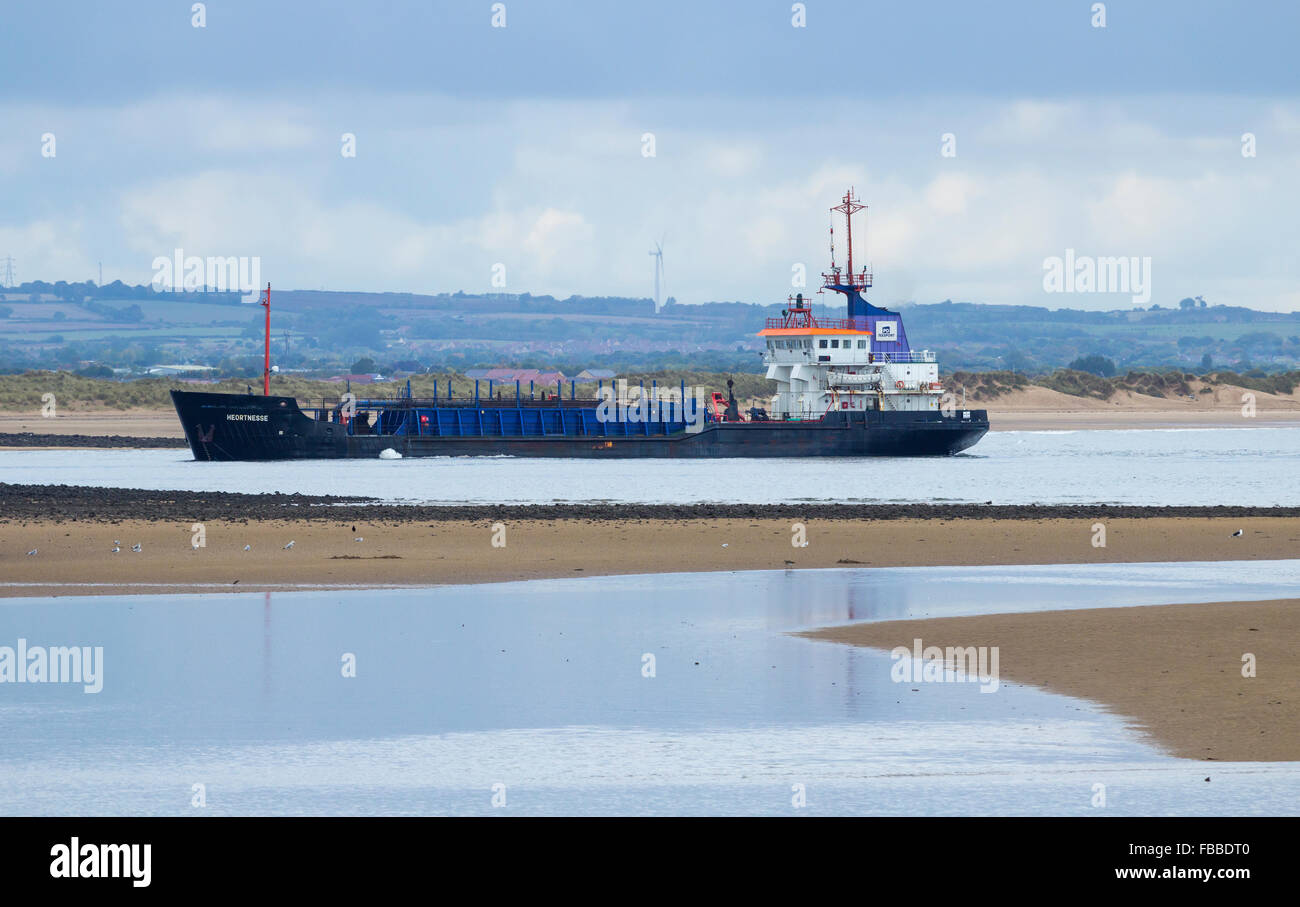 Dredger tees hi-res stock photography and images - Alamy