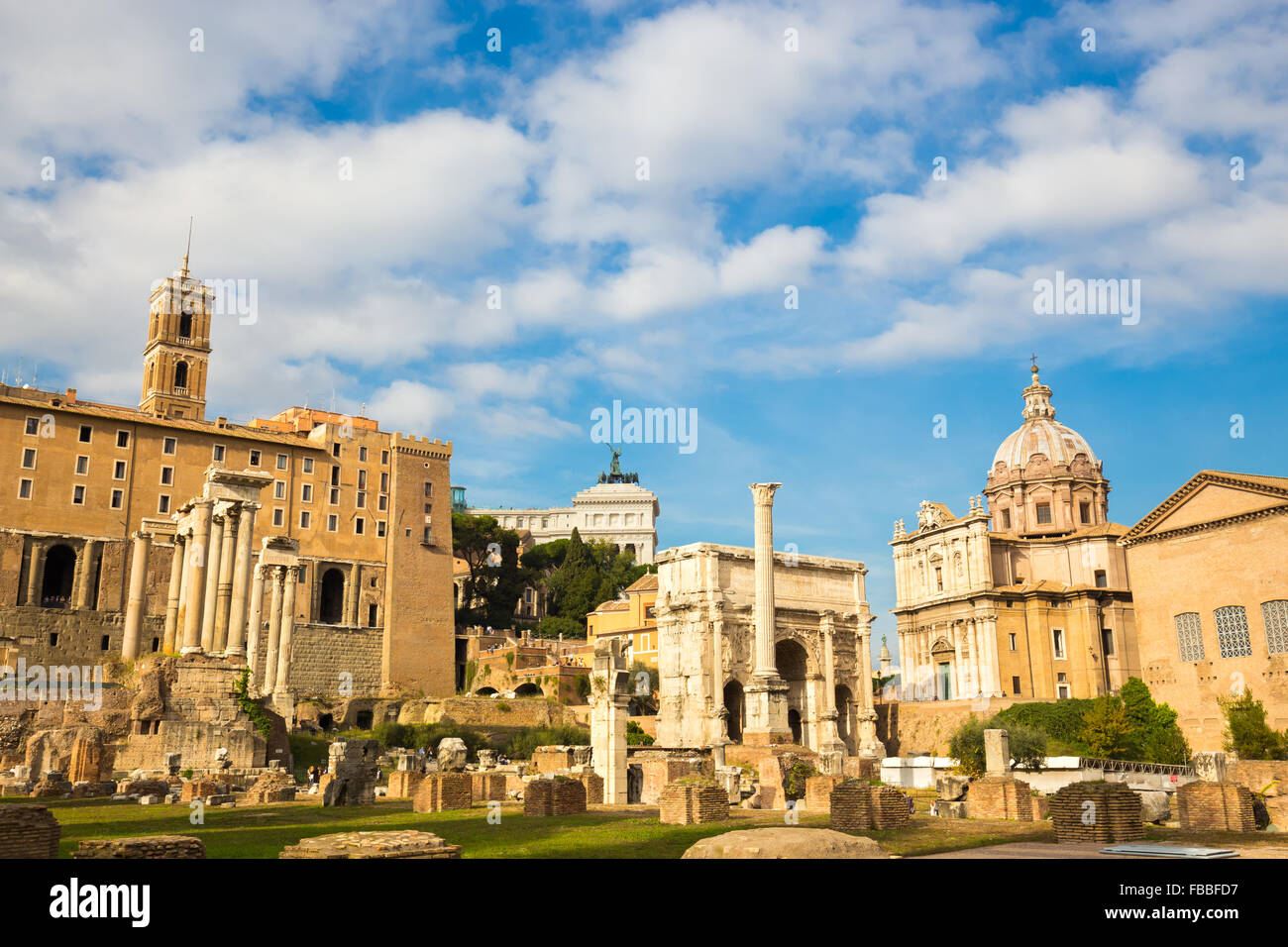 Roman ruins in Rome Stock Photo - Alamy