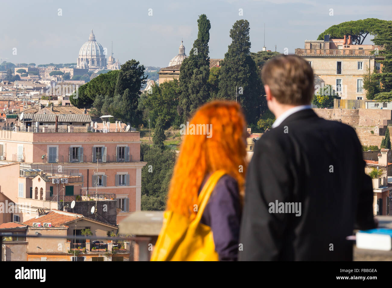 Couple in rome hi-res stock photography and images - Alamy