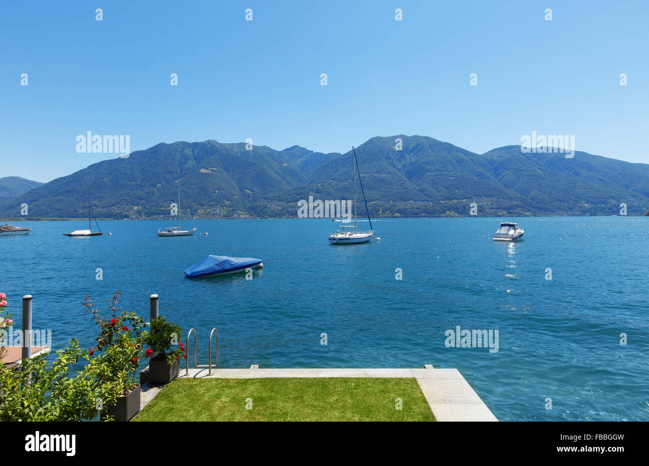 Architecture outdoor terrace overlooking the lake, with garden Stock ...