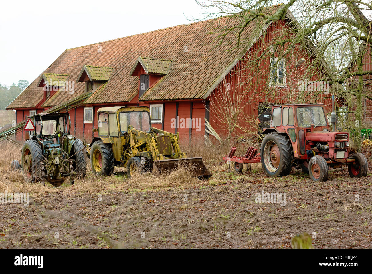 Tractor parked in barn hi-res stock photography and images - Alamy