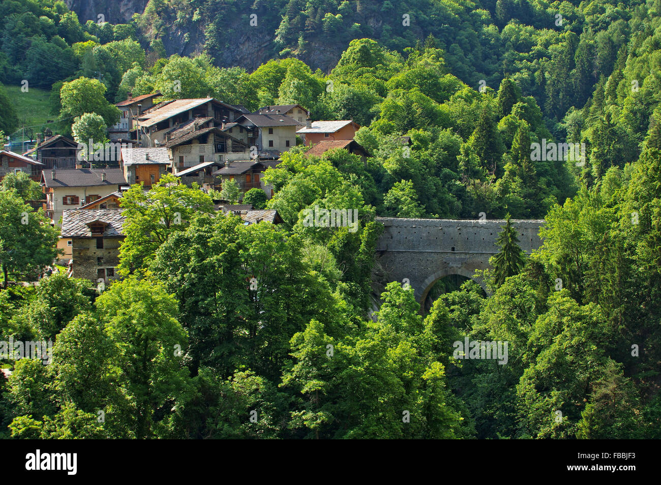 Pondel Aquaedukt - Pondel aqueduct 01 Stock Photo - Alamy