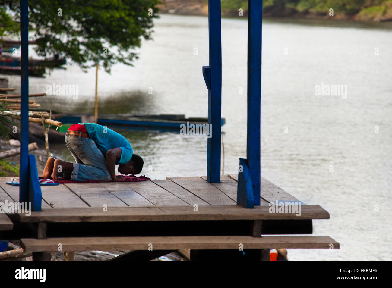 African border checkpoint hi-res stock photography and images - Alamy
