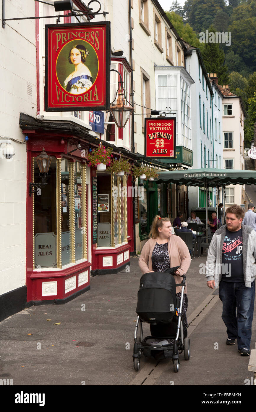 Princess victoria pub hi-res stock photography and images - Alamy
