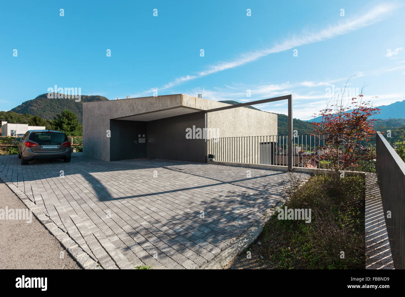 Modern house, minimalist square concrete Stock Photo - Alamy
