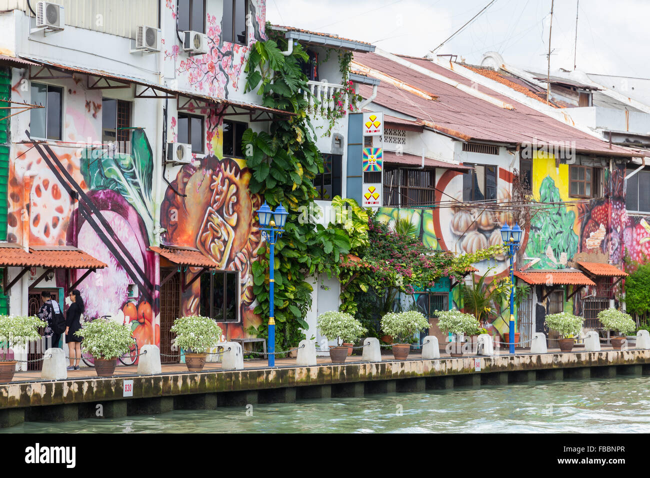 Colorful wall murals by the Malacca river Stock Photo - Alamy