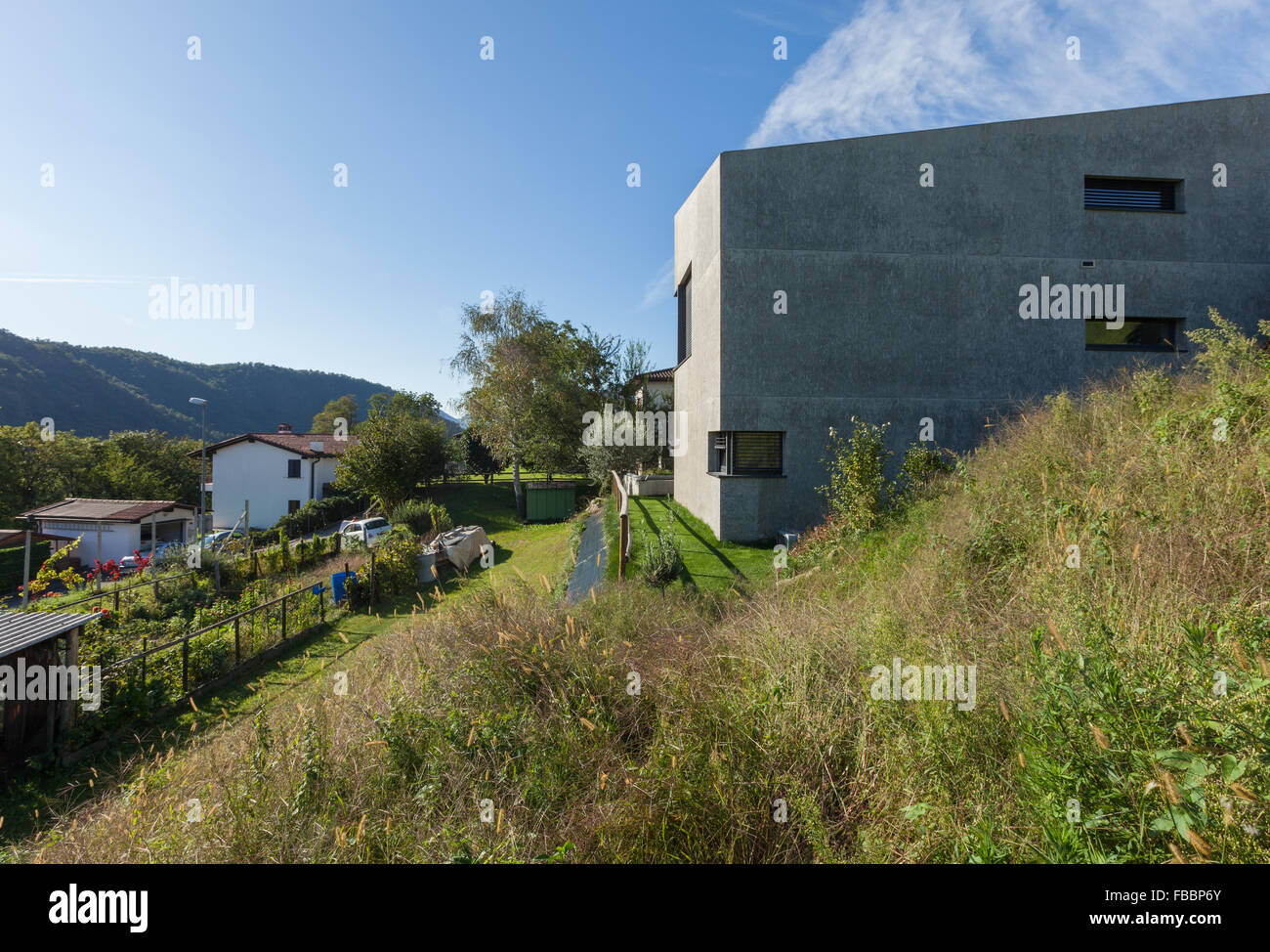 Modern house, minimalist square concrete Stock Photo - Alamy