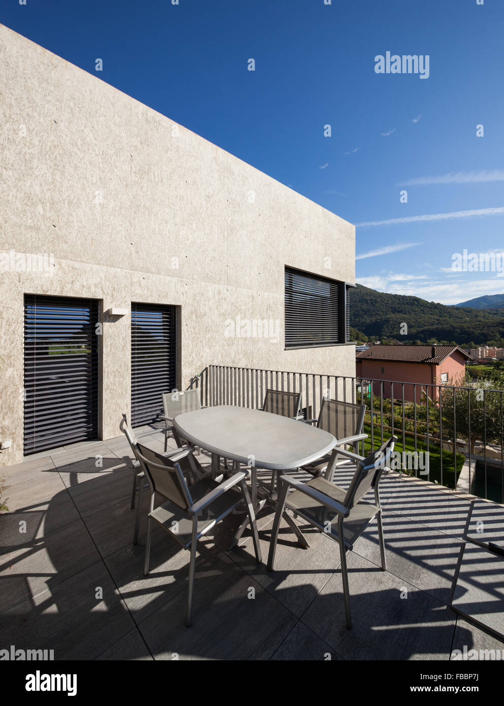 Modern house, minimalist square concrete Stock Photo - Alamy