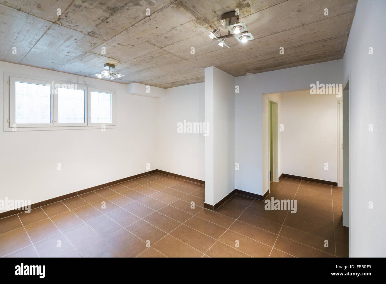 Modern house, empty apartment Stock Photo - Alamy