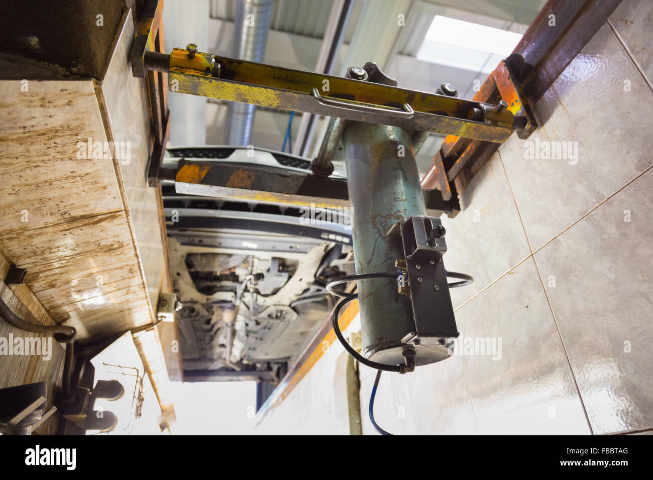 Maintenance oil platform hi-res stock photography and images - Alamy