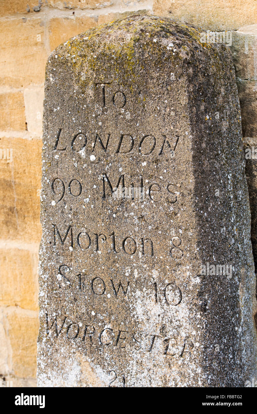 Old stone mile marker hi-res stock photography and images - Alamy