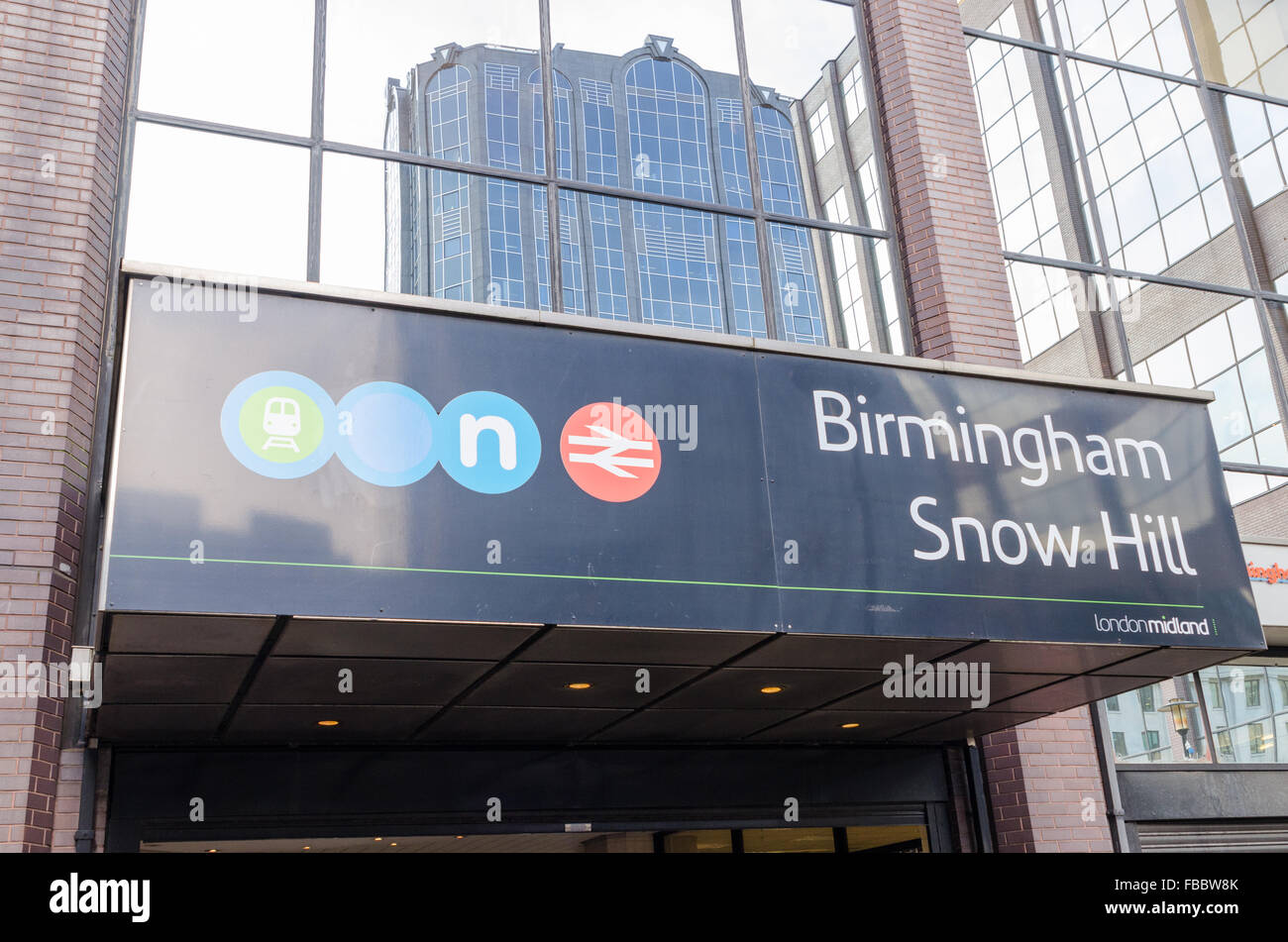 Birmingham snow hill station hi-res stock photography and images - Alamy