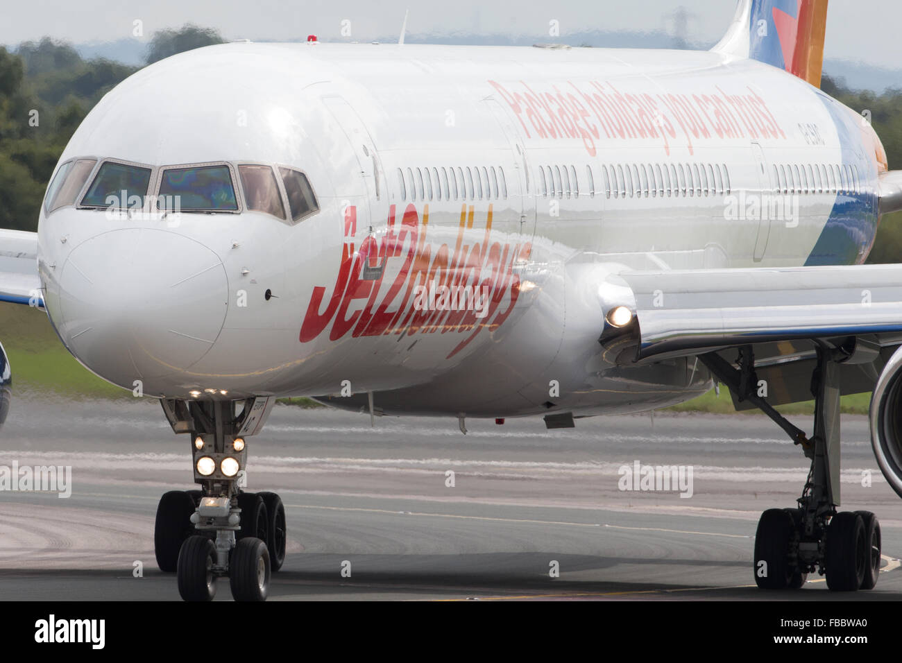 Leeds Jet 2 Aircraft High Resolution Stock Photography and Images - Alamy