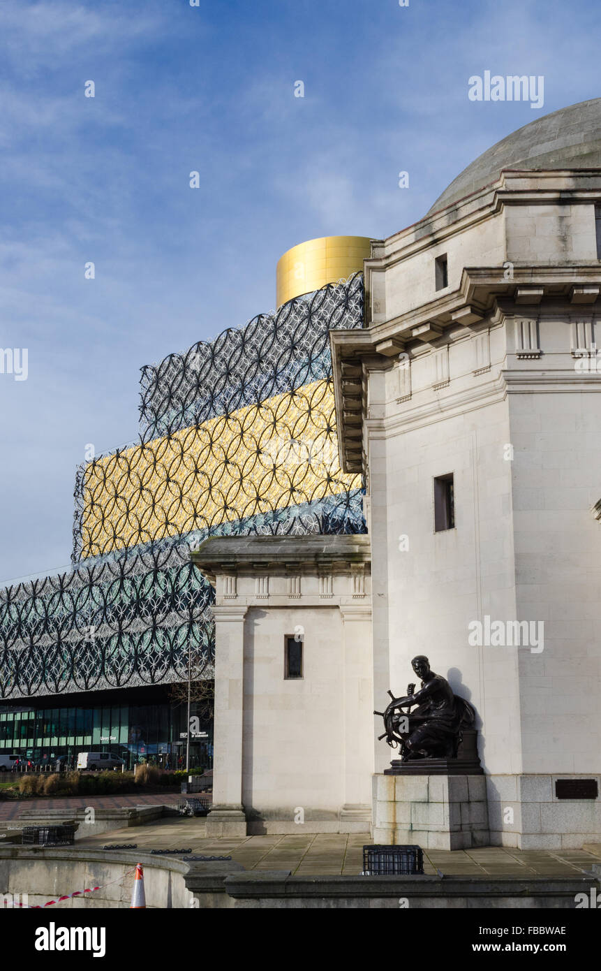 The new Library of Birmingham behind the Hall of Memory in Centenary ...