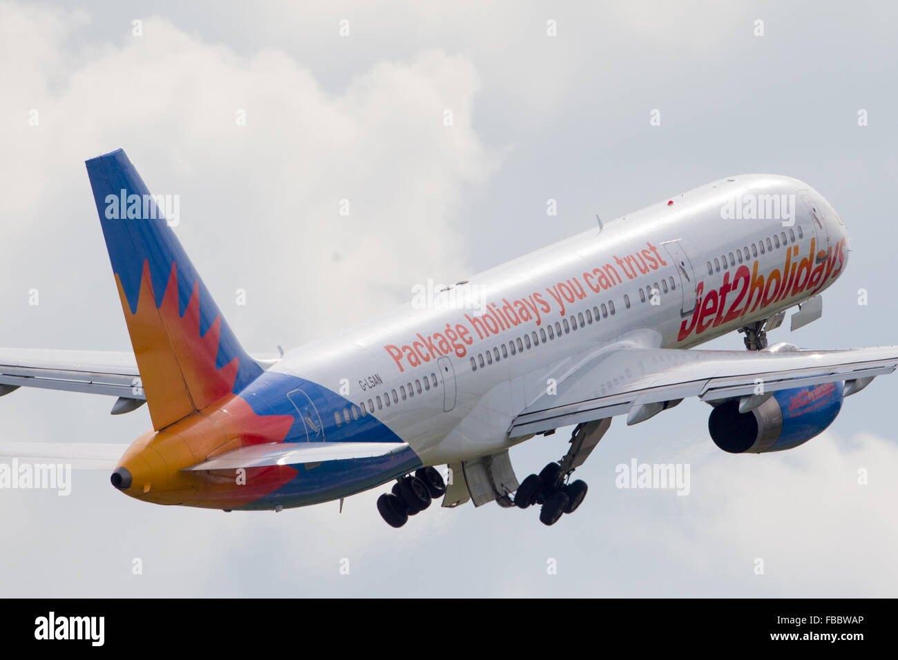 Jet2 holidays hi-res stock photography and images - Alamy