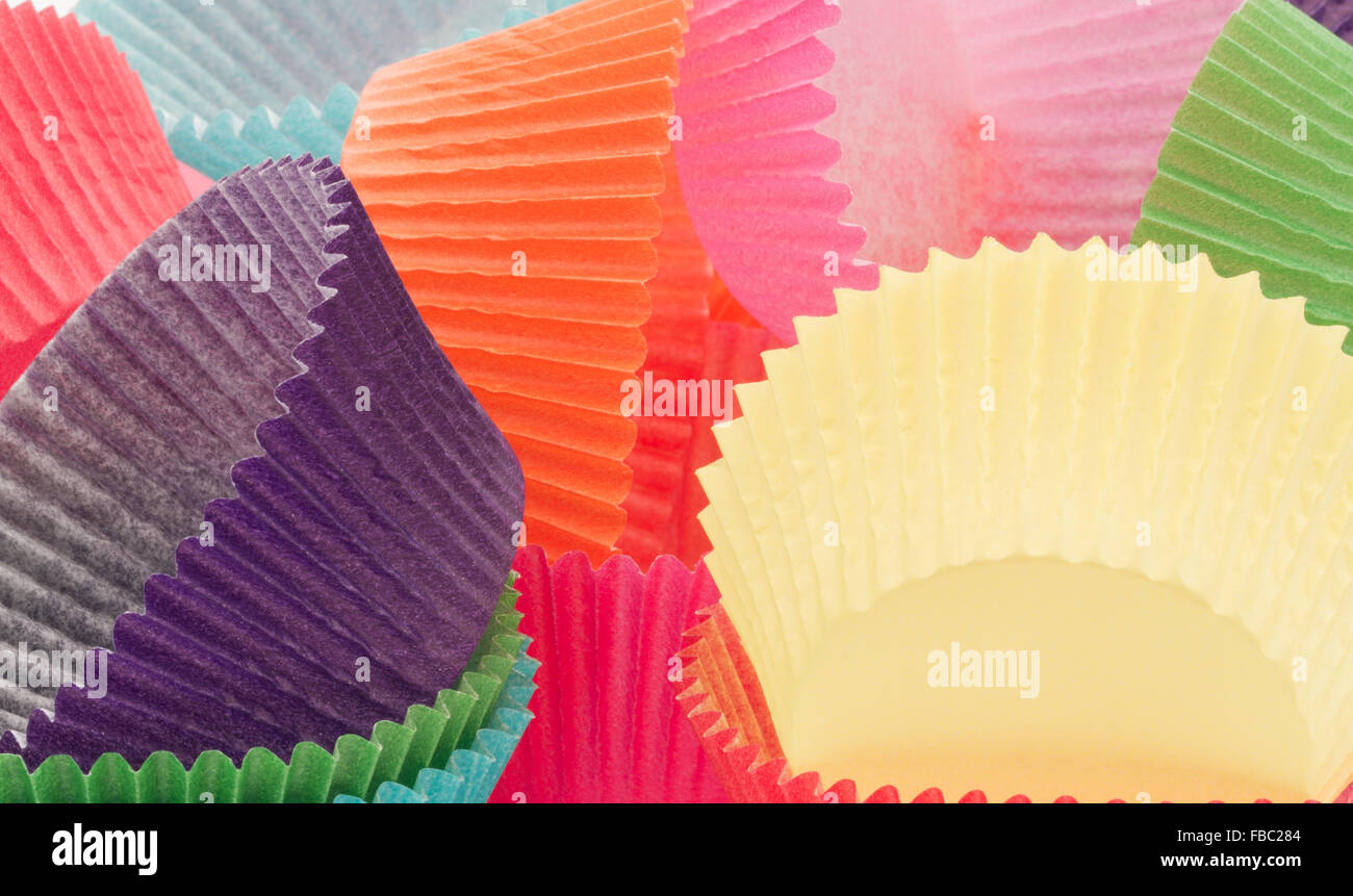 Coloured paper backgrounds hi-res stock photography and images - Alamy