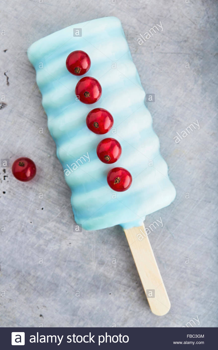 Blue And White Stripe High Resolution Stock Photography and Images - Alamy