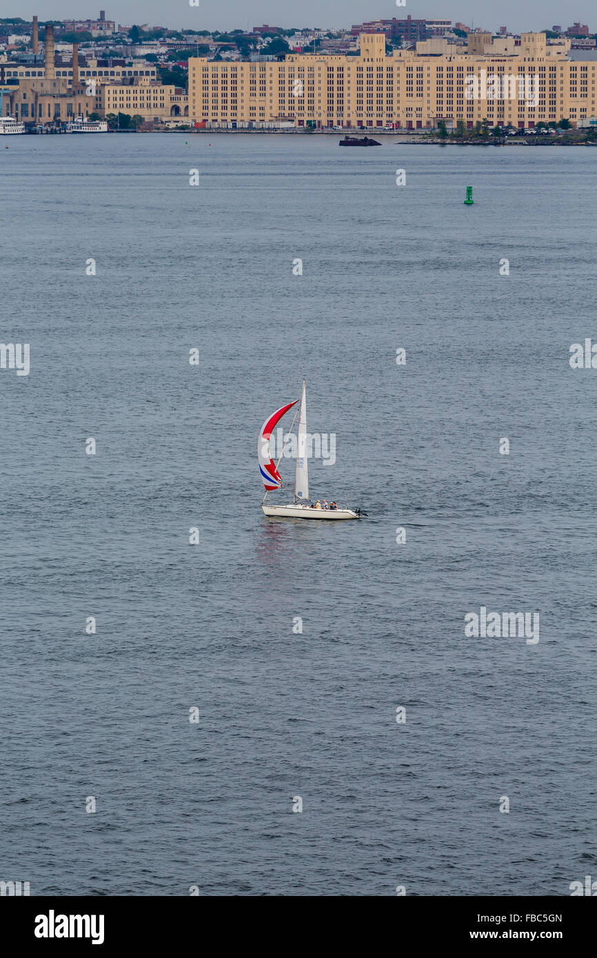 Colorful sailboat hi-res stock photography and images - Alamy
