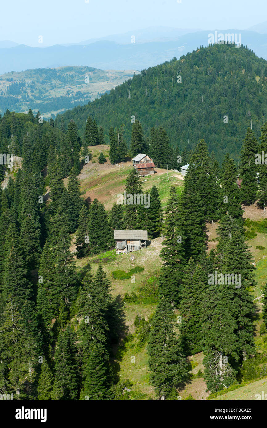Georgien, Adscharien, am Goderdzi Pass, Almhäuser Stock Photo - Alamy