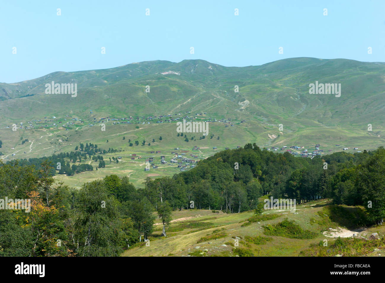 Georgien, Adscharien, am Goderdzi Pass, Almhäuser Stock Photo - Alamy