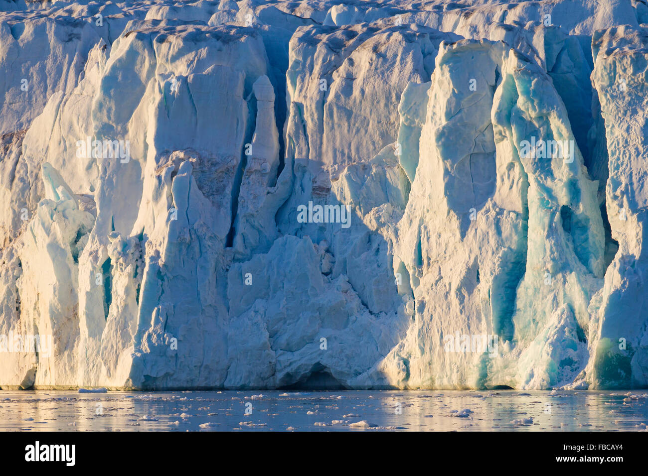Ice sheet hi-res stock photography and images - Alamy