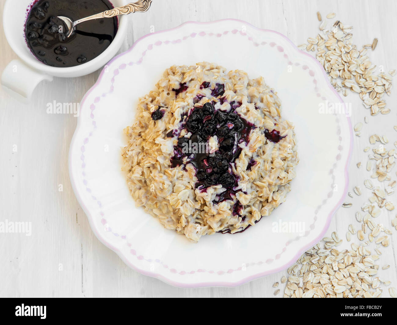 Oatmeal porridge in vintage hi-res stock photography and images - Alamy