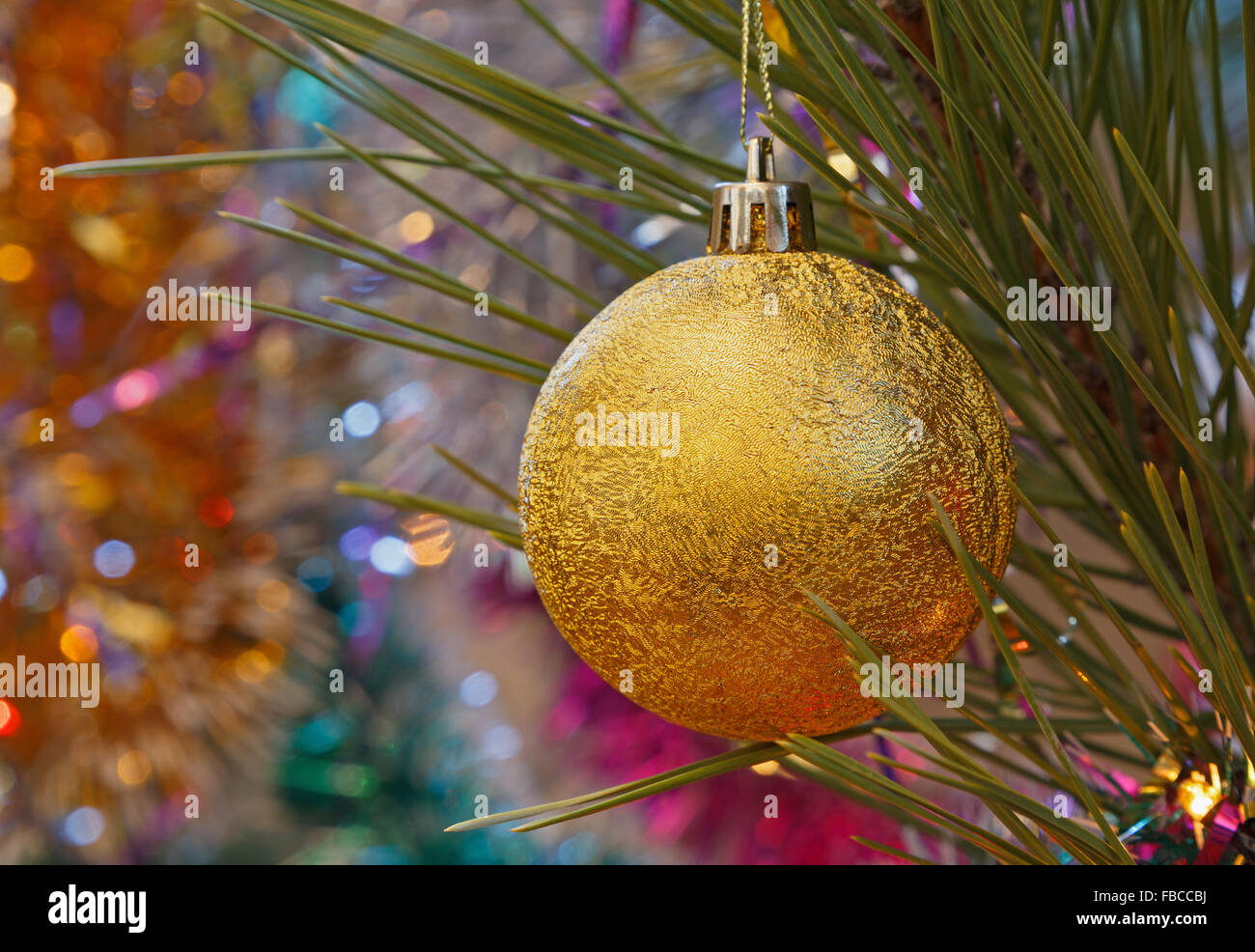Golden bauble hi-res stock photography and images - Alamy
