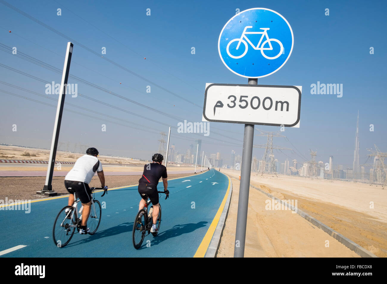 Cycling track dubai hi-res stock photography and images - Alamy