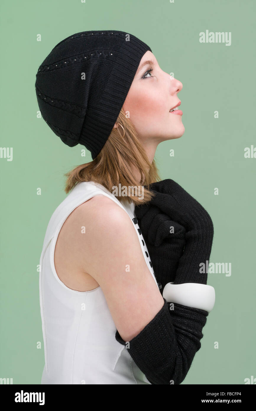 knitwear. young woman wearing a winter cap Stock Photo - Alamy