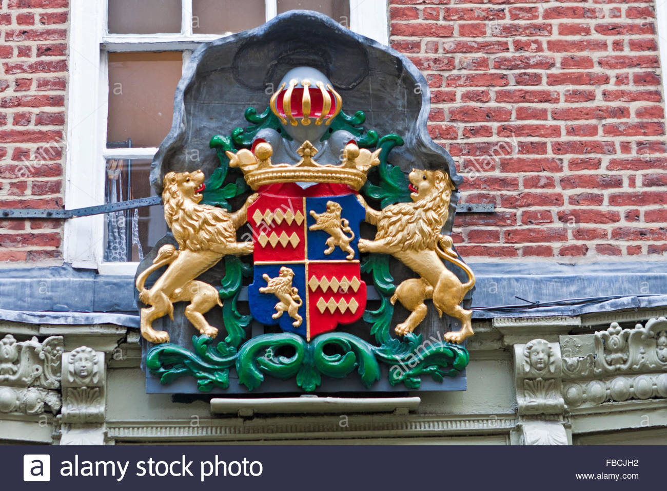 Golden Lion Rampant High Resolution Stock Photography and Images - Alamy