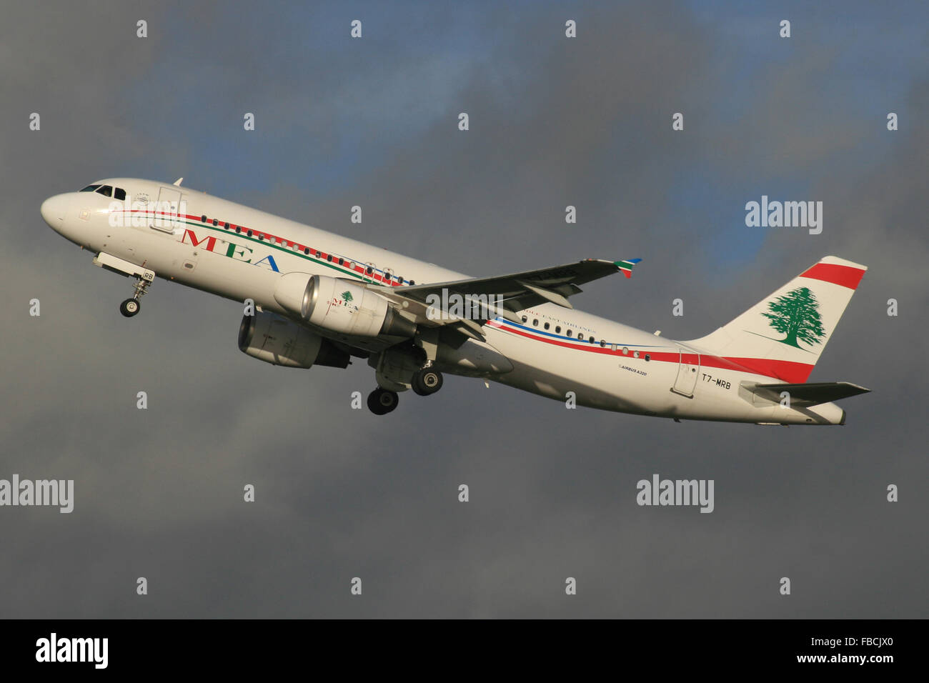 Mea airbus a320 hi-res stock photography and images - Alamy