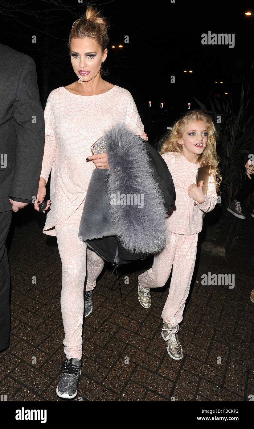 Katie Price and her young daughter Princess Tiaamii leave the New ...