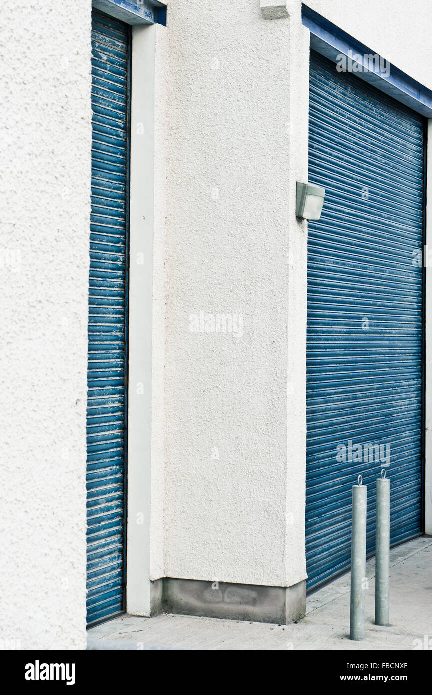 Roller doors hi-res stock photography and images - Alamy