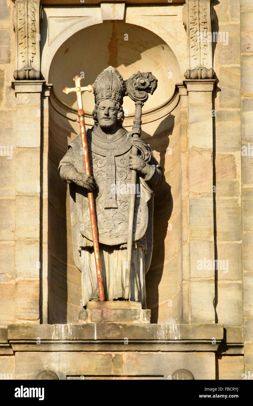 Bamberg (German pronunciation: [ˈbambɛɐ̯k]) is a town in Bavaria ...