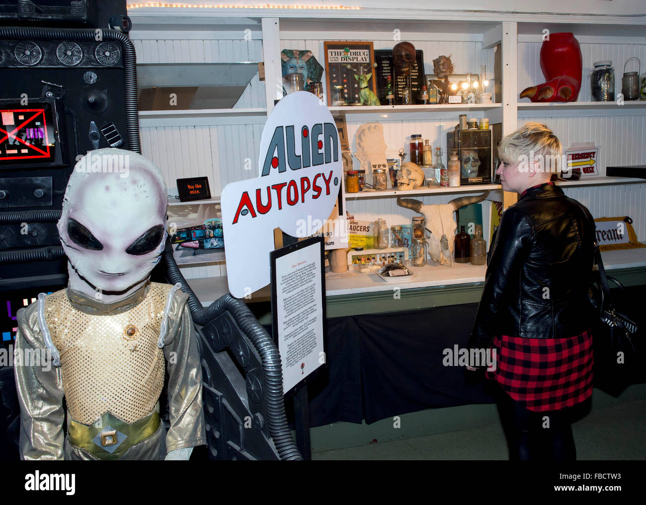 Portland, Oregon, USA. 14th Jan, 2016. An Alien display at ...