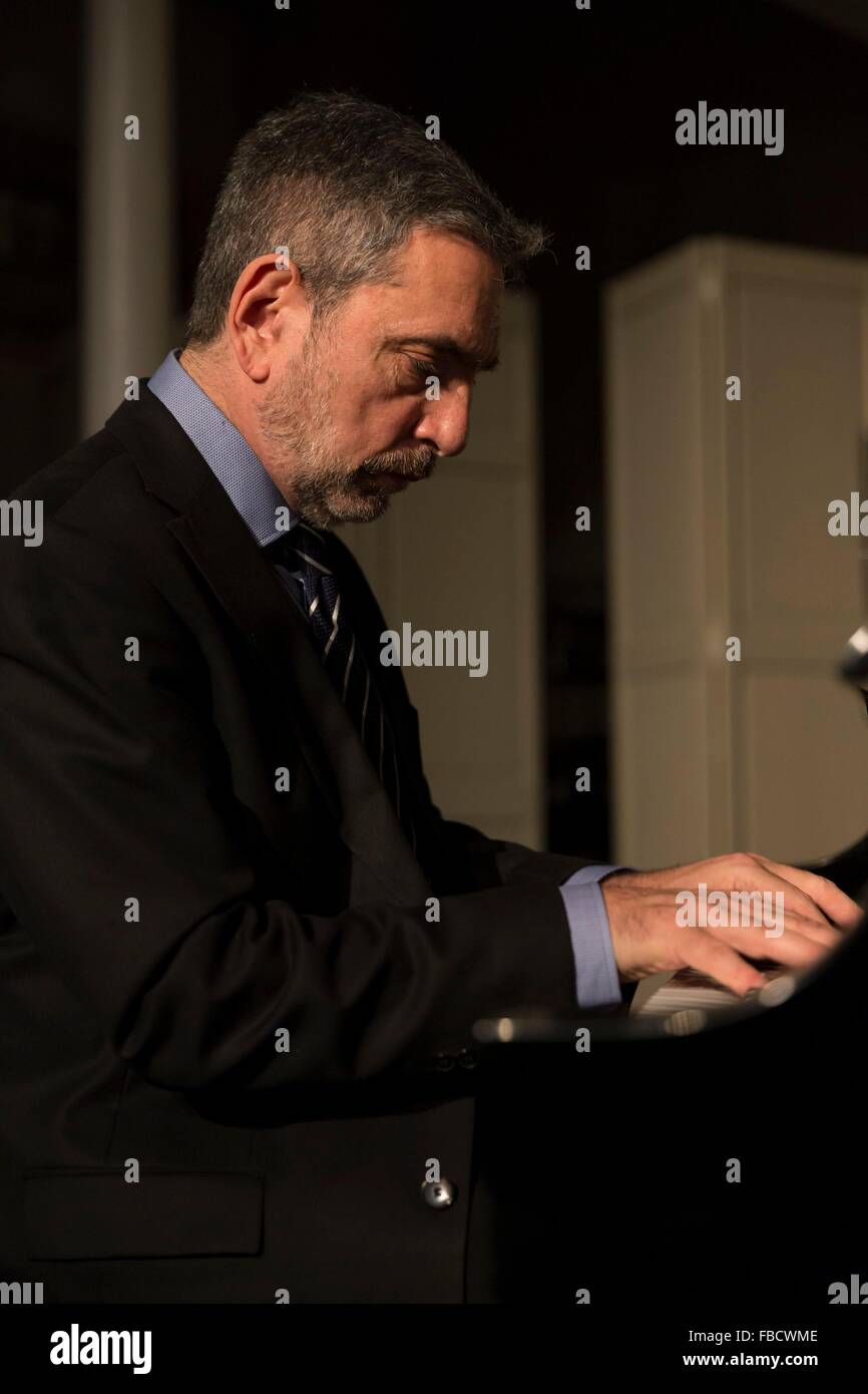 New York, NY, USA. 14th Jan, 2016. Mike LeDonne in attendance for Jazz ...