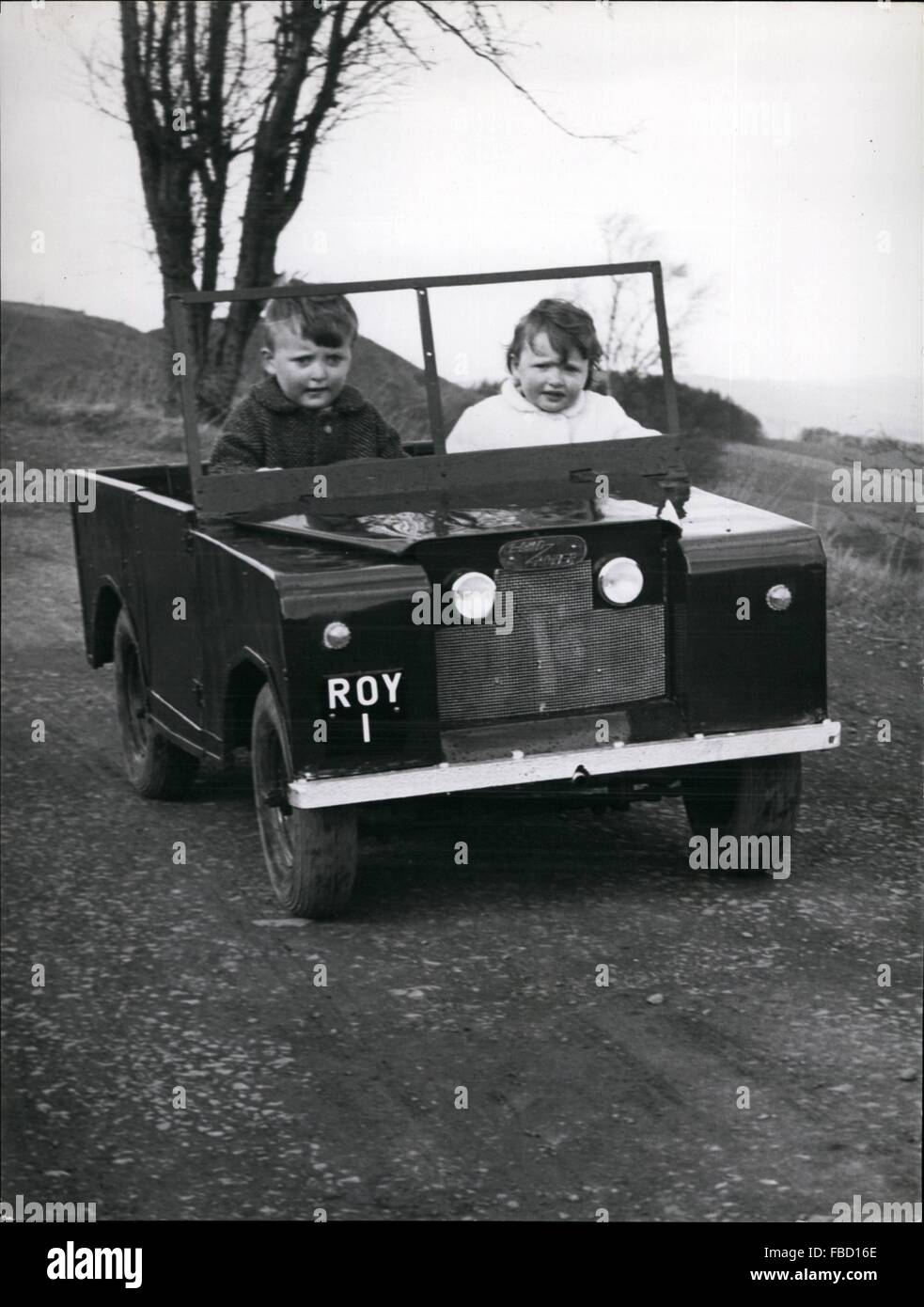 1962 - Introducing The World's Smallest 'Land - Rover'. Produced From ...