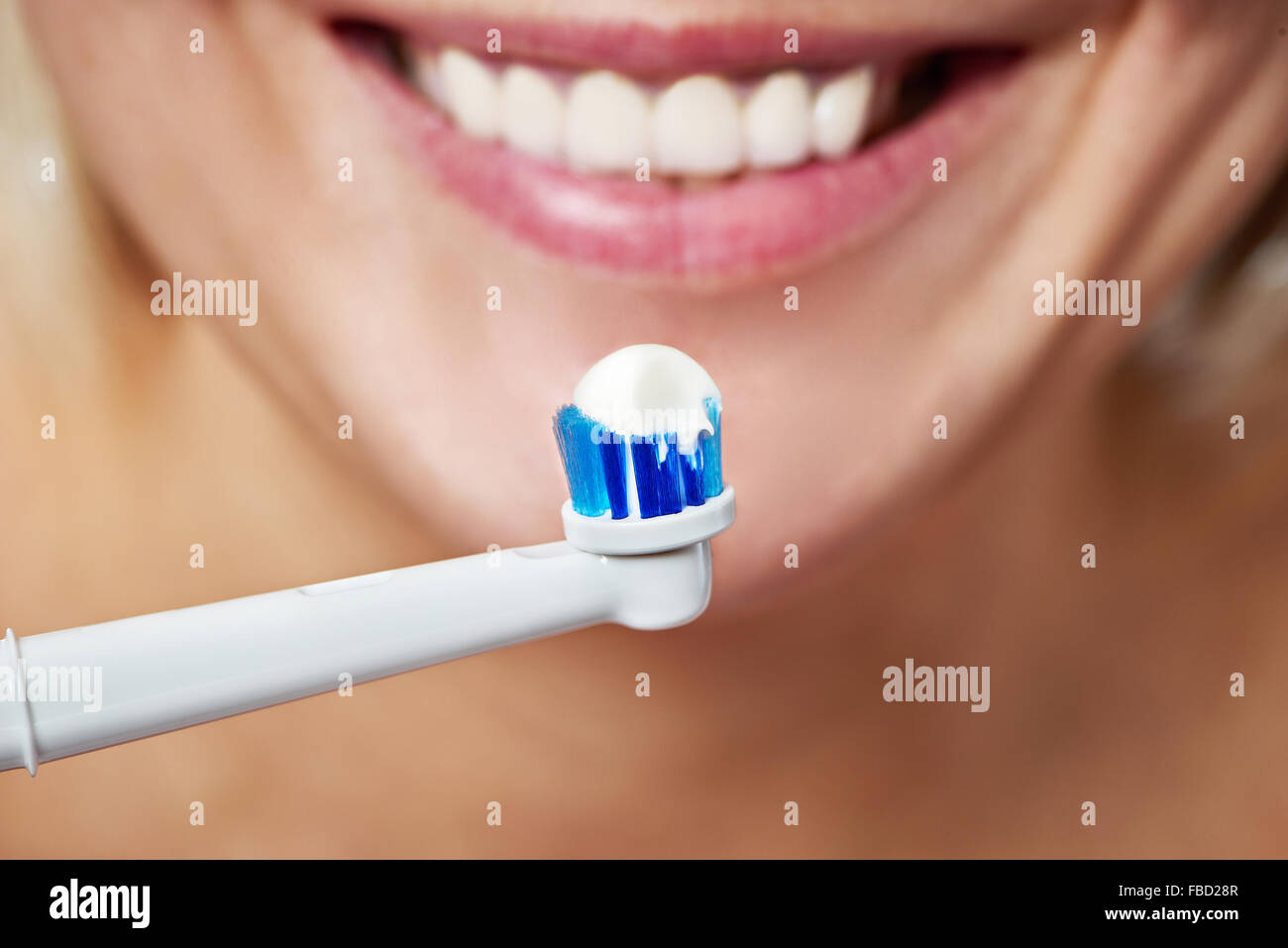 Caries teeth hi-res stock photography and images - Alamy