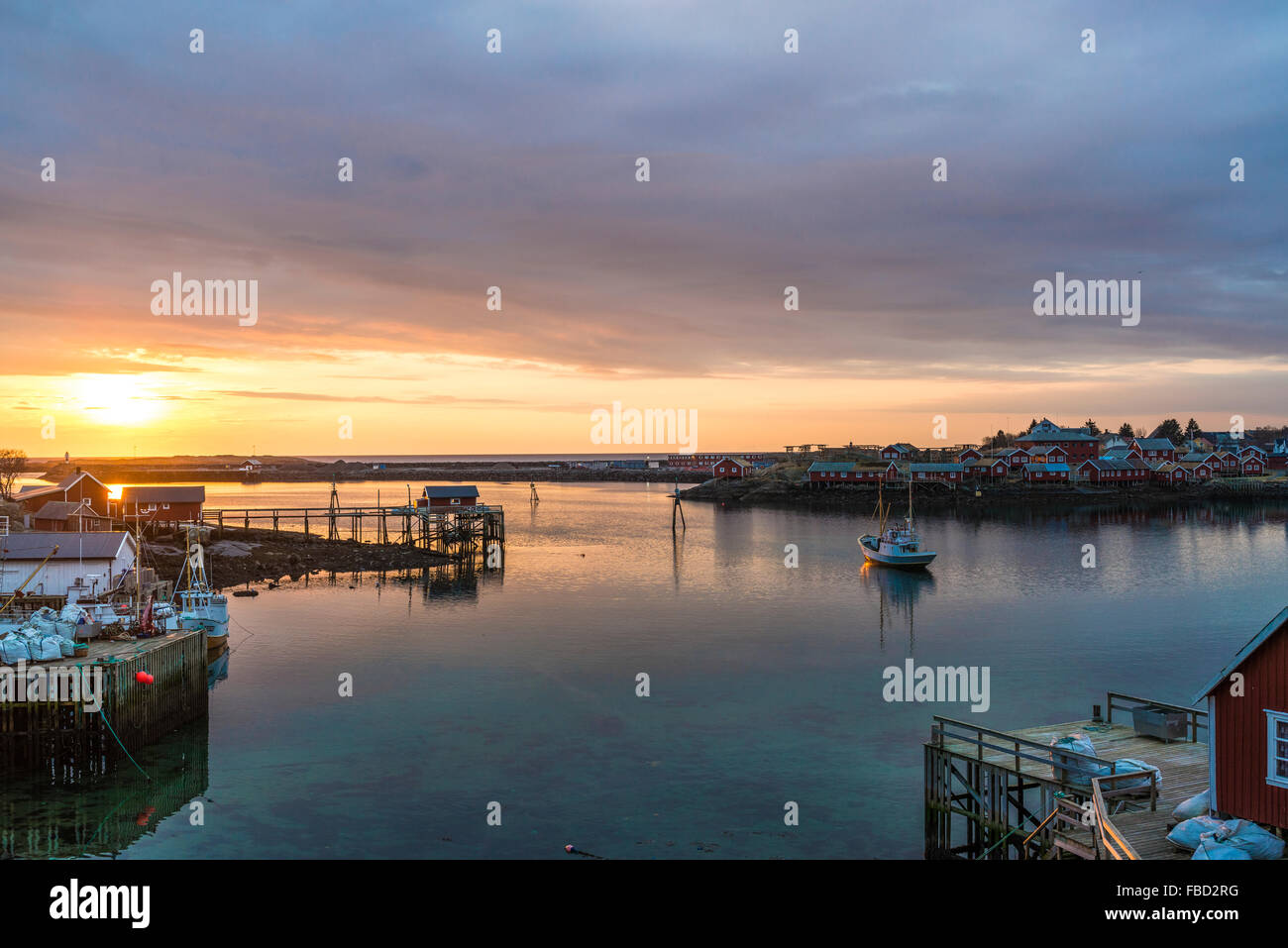 Lofoten islands norway ship hi-res stock photography and images - Alamy