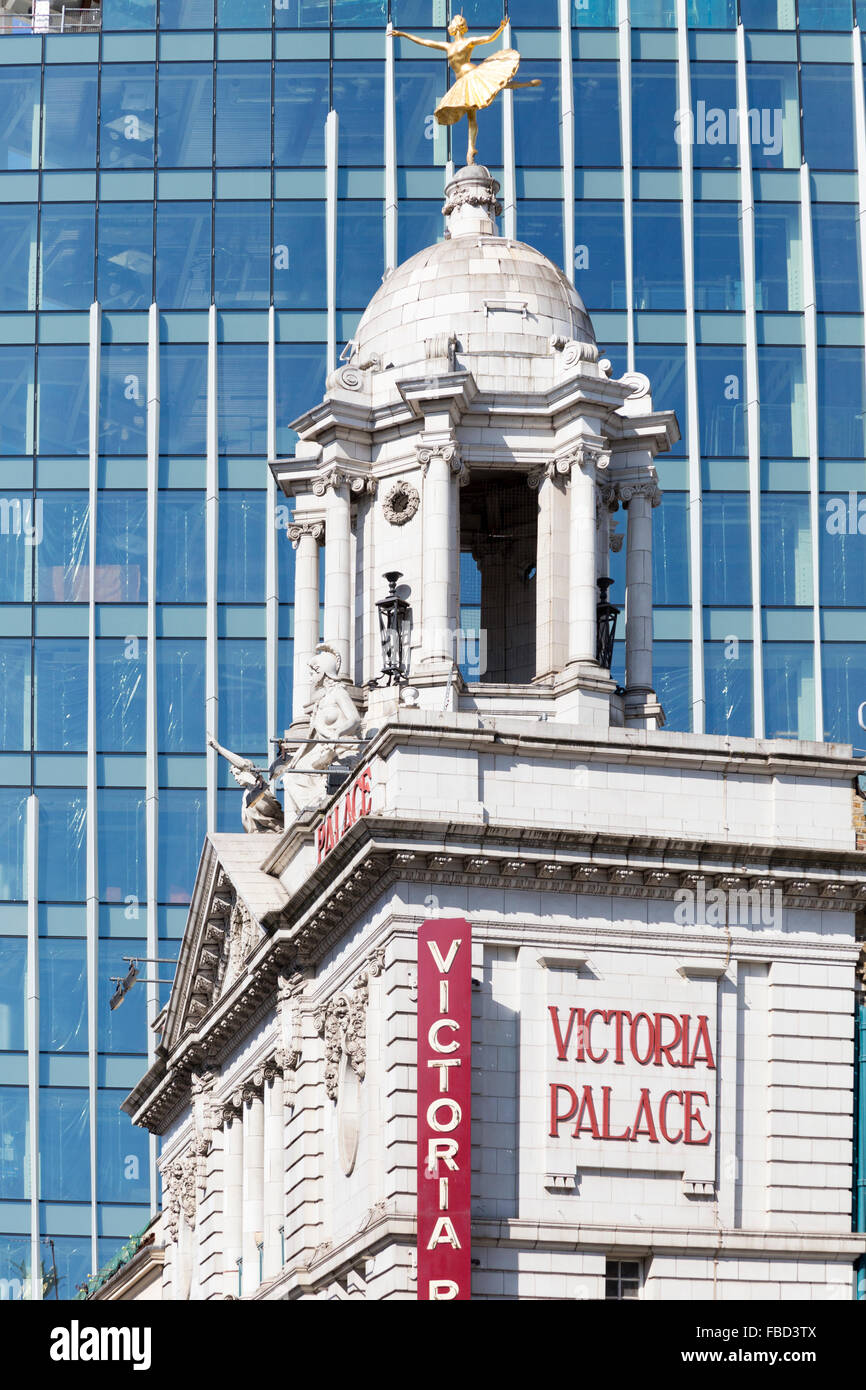 Victoria palace theatre exterior hi-res stock photography and images - Alamy
