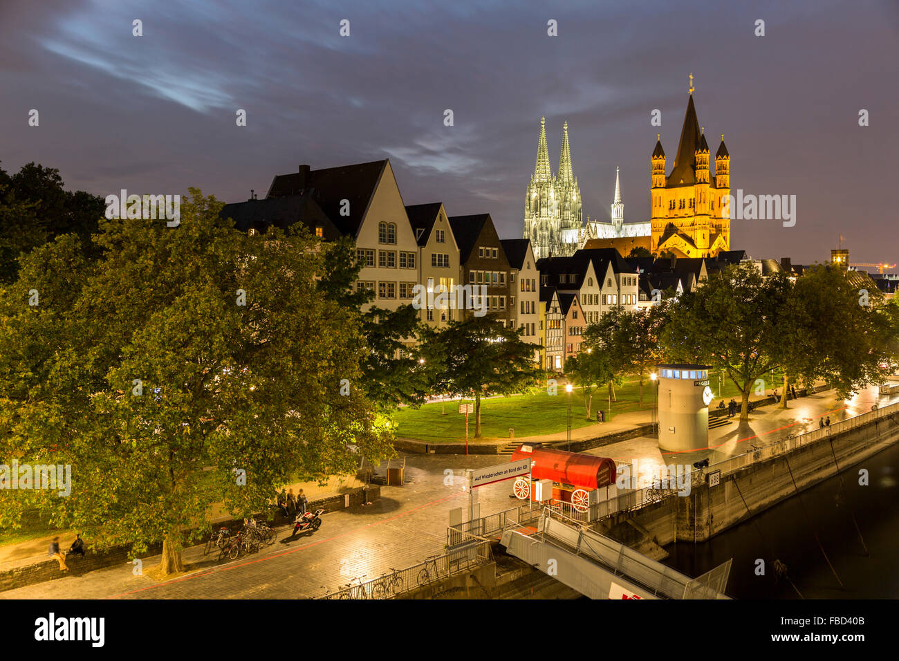 Cologne cathedral and the church of gross st martin hi-res stock ...