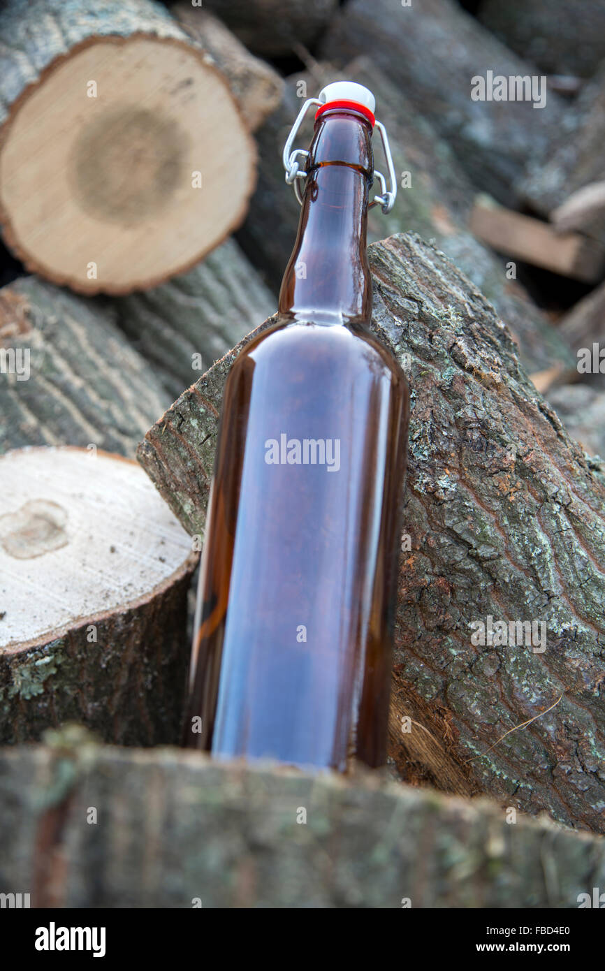Stack of bottle hi-res stock photography and images - Alamy